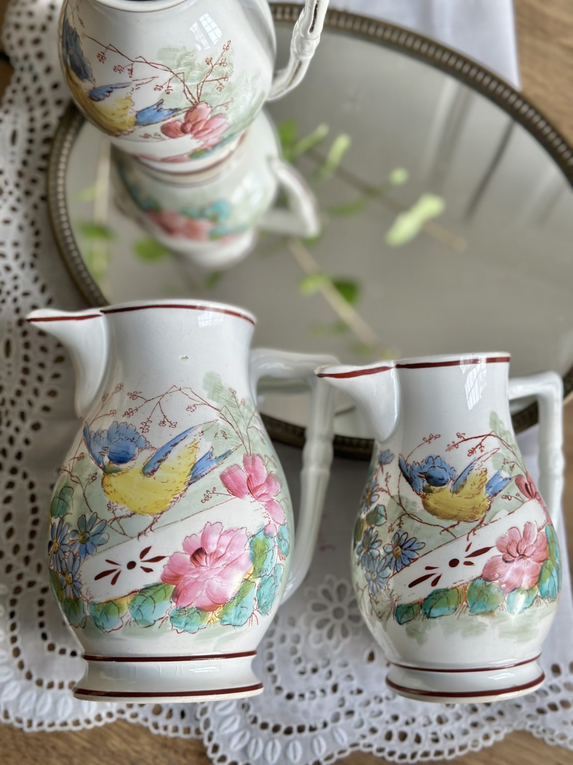 Crémier / Pot à lait polychrome GIEN – La Longère – Décoration Brocante